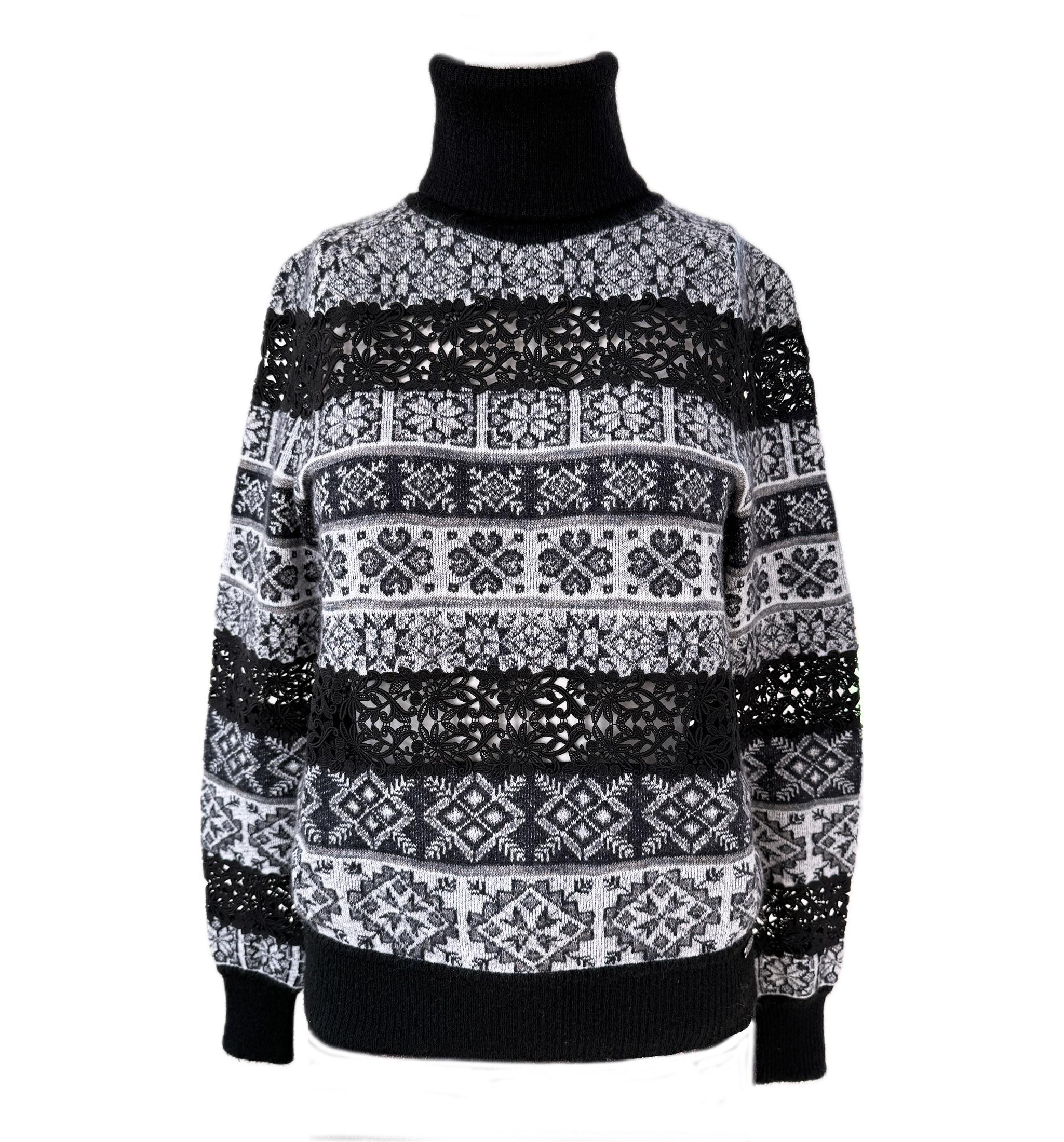 Chanel Black and White Lace Embroidered Jumper | S | Hardly Ever Worn It