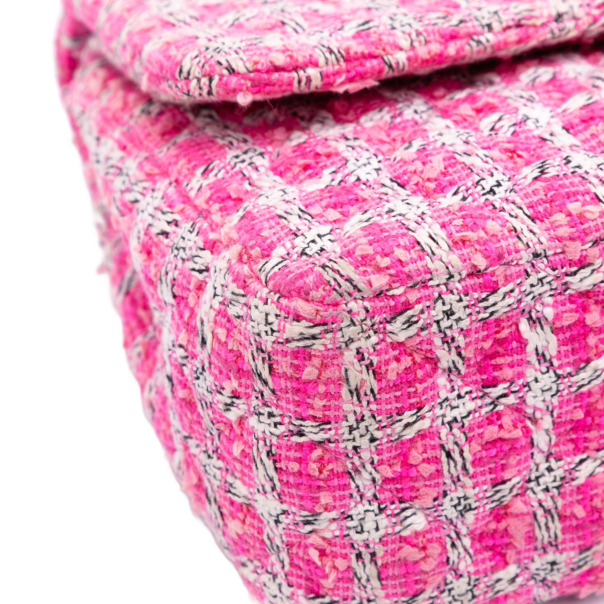 Chanel Pink Jumbo Classic Tweed Double Flap | One Size | Hardly Ever ...